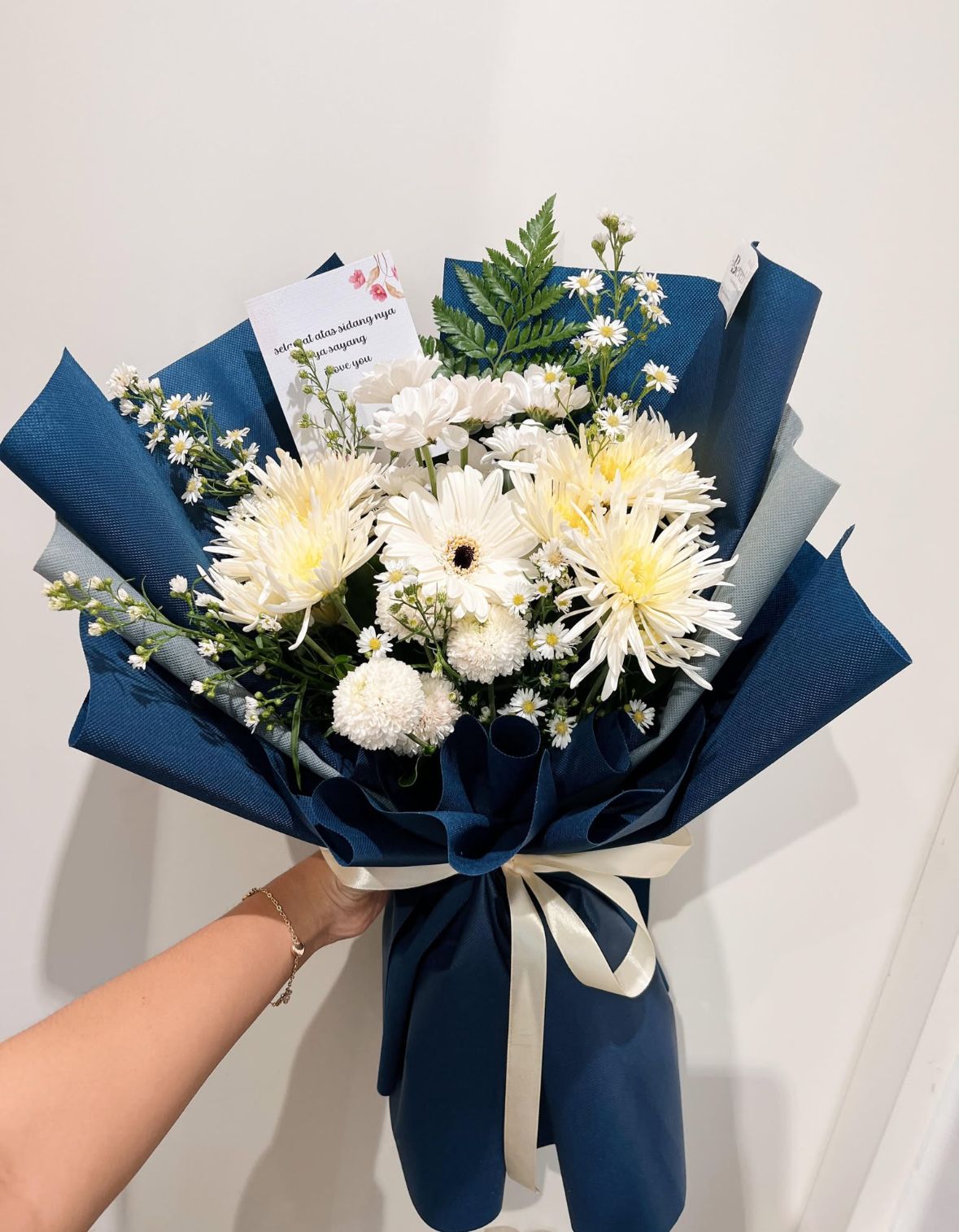 Beverly Florist - Keindahan Bunga untuk Setiap Momen